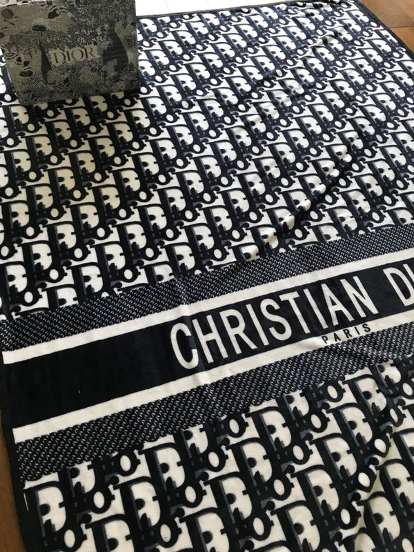 Best Seller Cozy Dior Flannel Blanket - mingfabricstore